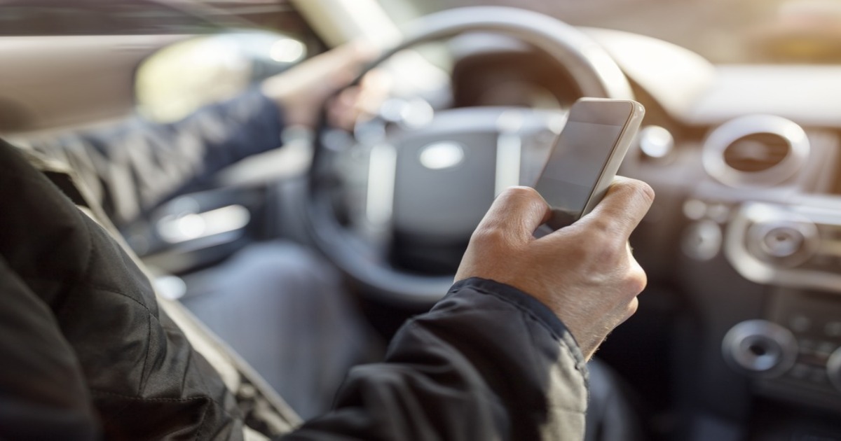 Road Traffic Accidents: The Most Common Driving Distractions | National ...