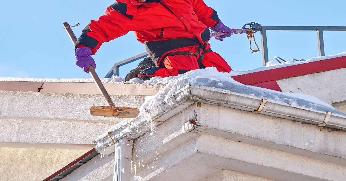 Winter Work Hazards: Inadequate PPE | National Accident Helpline